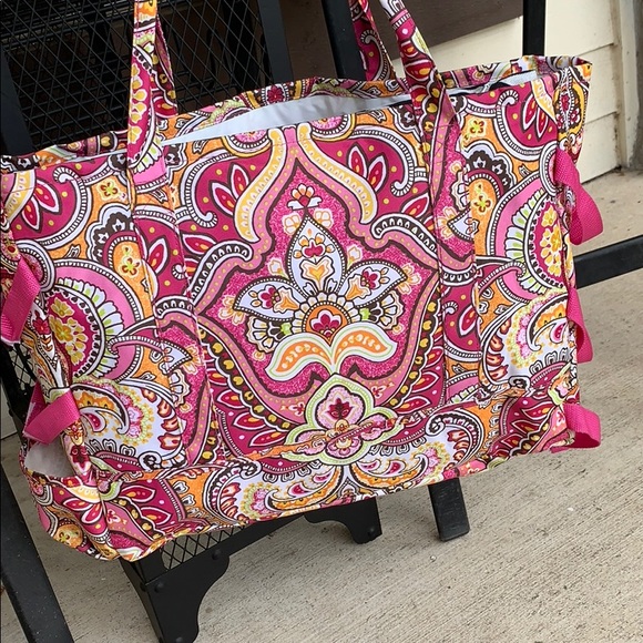 Laura Ashley | Bags | Laura Ashley Beach Picnic Lined Tote Bag | Poshmark